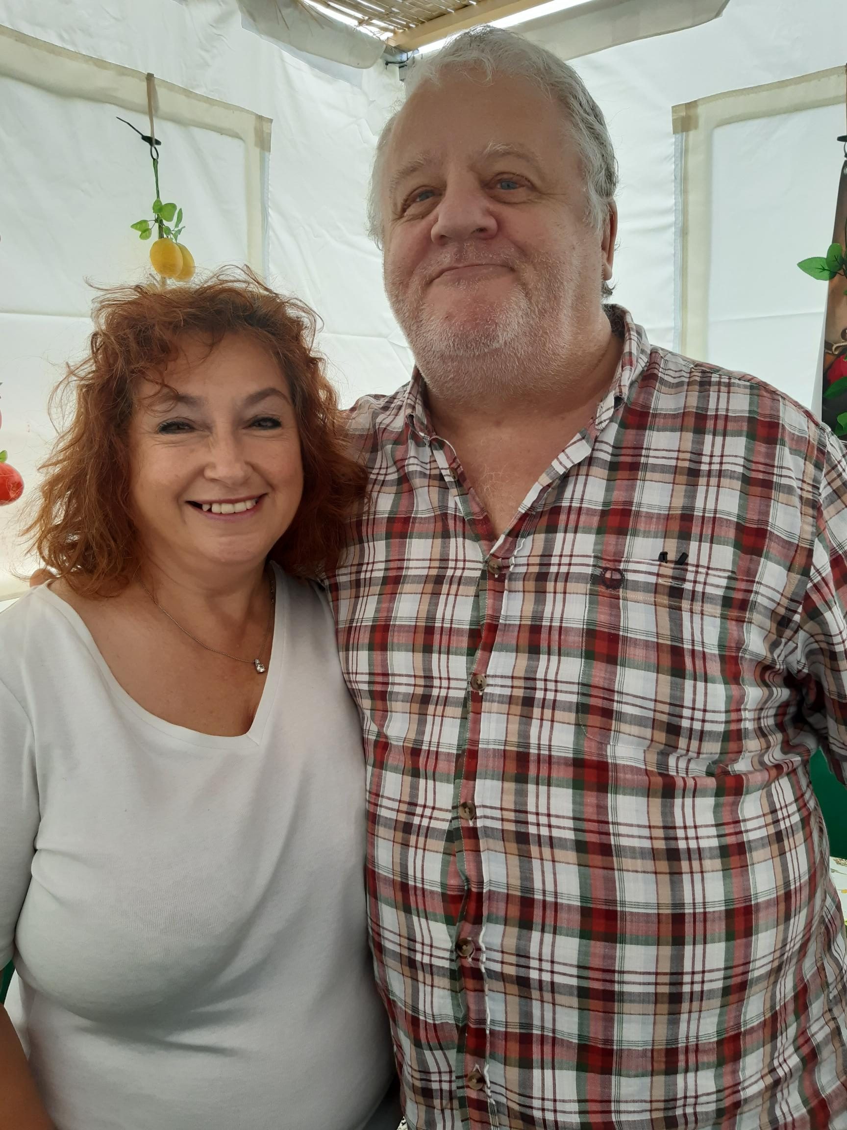 Enjoying the Succah - jLiving